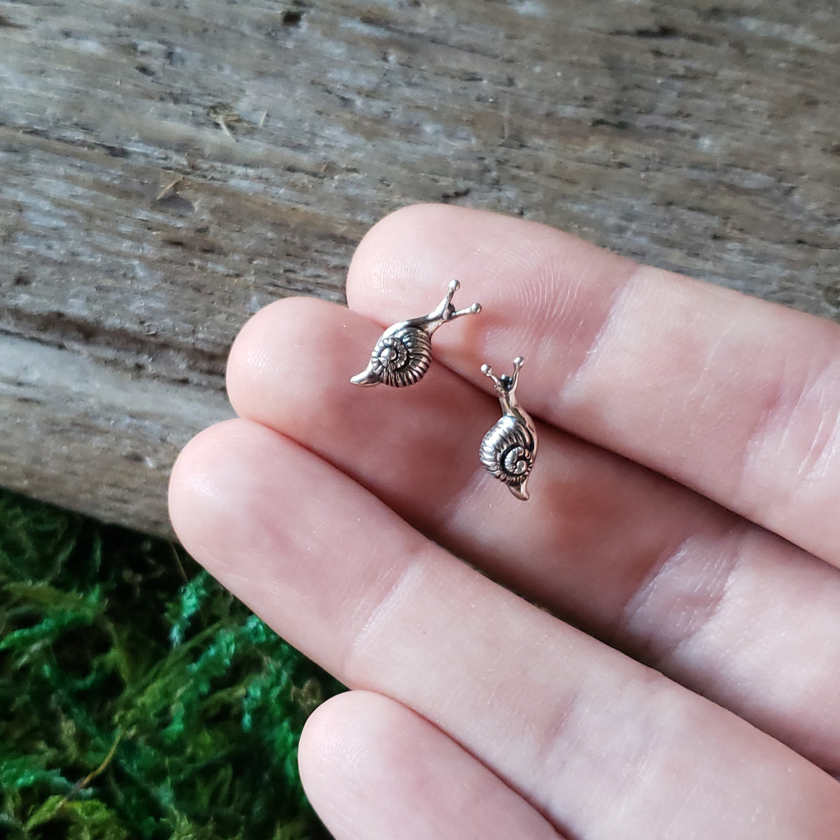 Sterling Silver Snail Studs – Forager Vintage