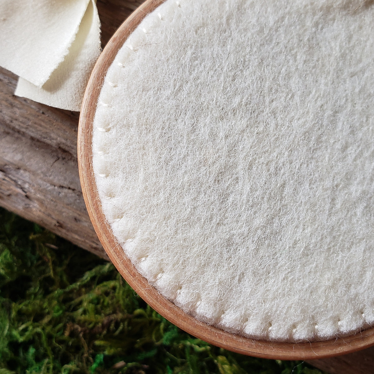 Hand-Embroidered Mouse & Mushroom Hoop Ornament – Forager Vintage