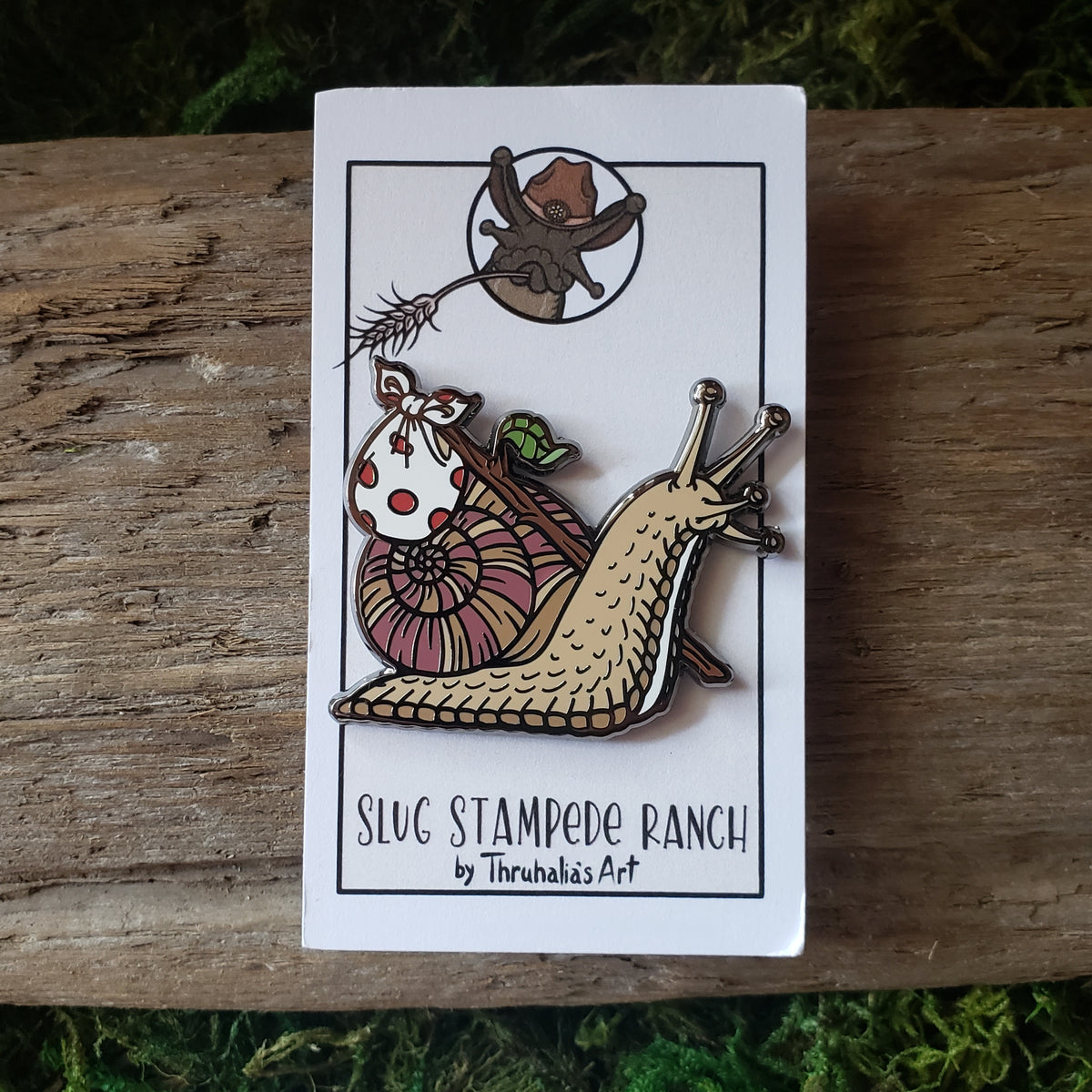 Hobo Snail Enamel Pin – Forager Vintage