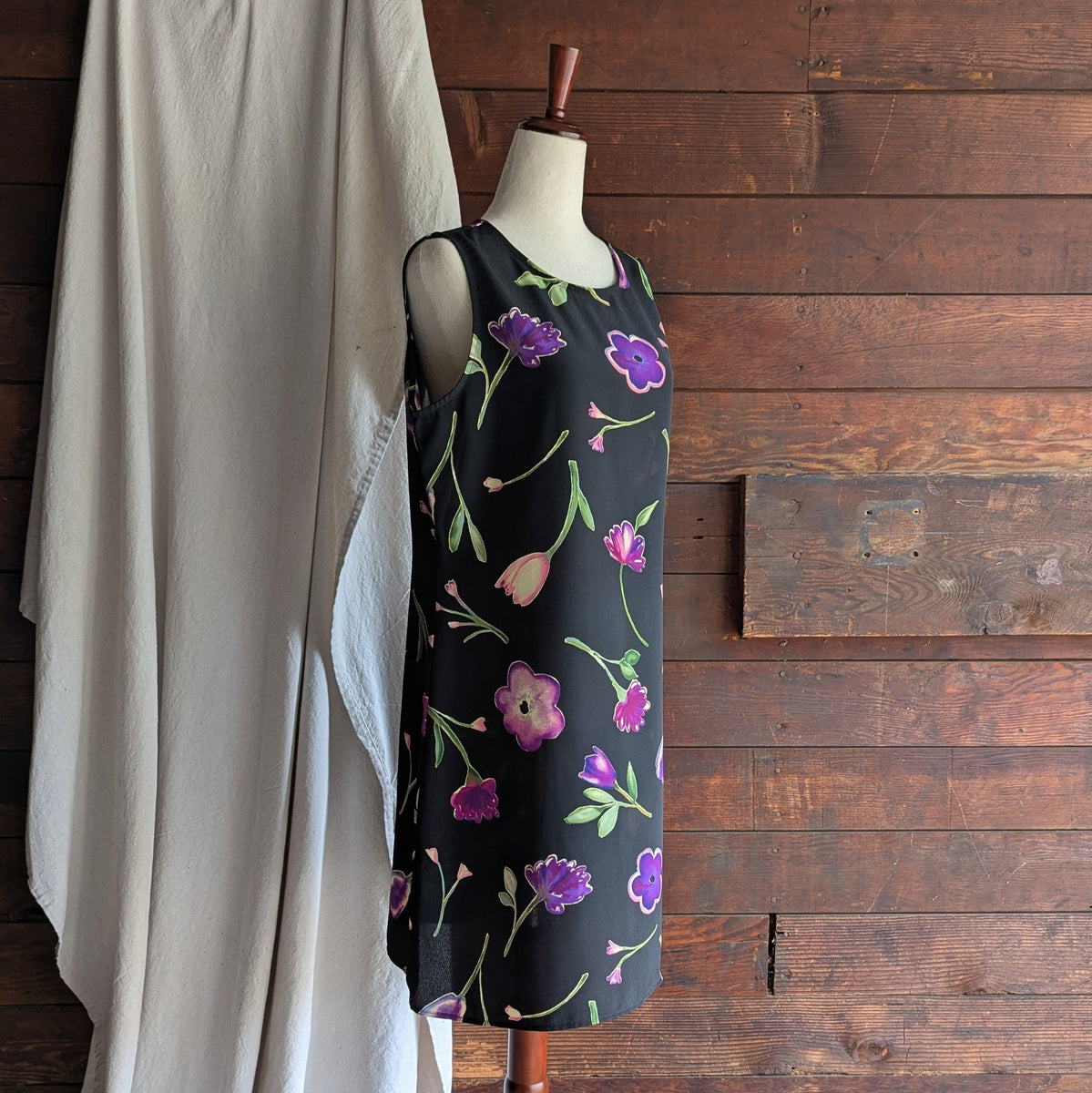 Y2K Vintage Purple and Black Floral Sleeveless Dress – Forager Vintage
