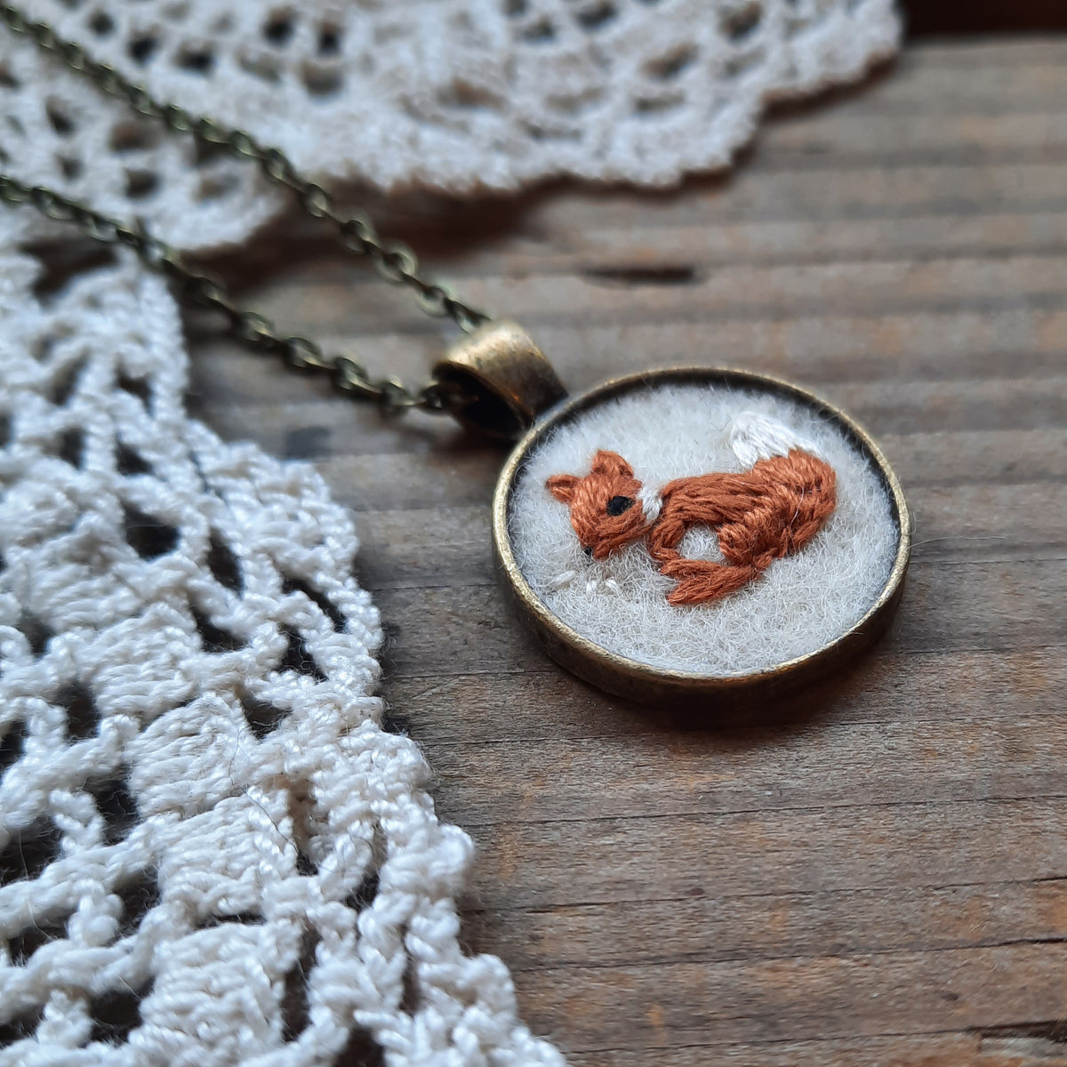 Tiny Embroidered Red Fox Necklace – Forager Vintage